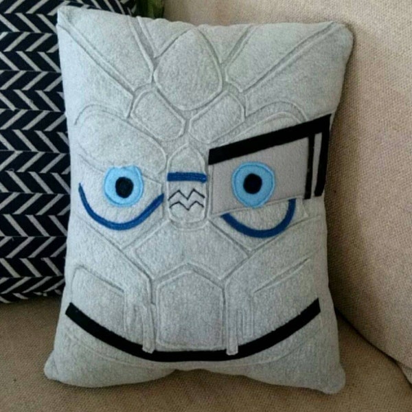 Garrus Vakarian, Mass Effect, Liara, Pillow, Plush, Cushion - Etsy
