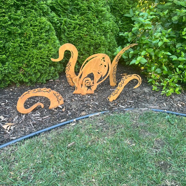 Rusty Metal Octopus Garden Stakes, Rustic Metal Octopus Garden ...