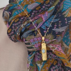 Keya Flower Perfume Bottle Necklace Tiny Spoon Aromatherapy Pendant ...