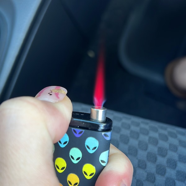 ALIENS! Jet Torch Lighter - Etsy