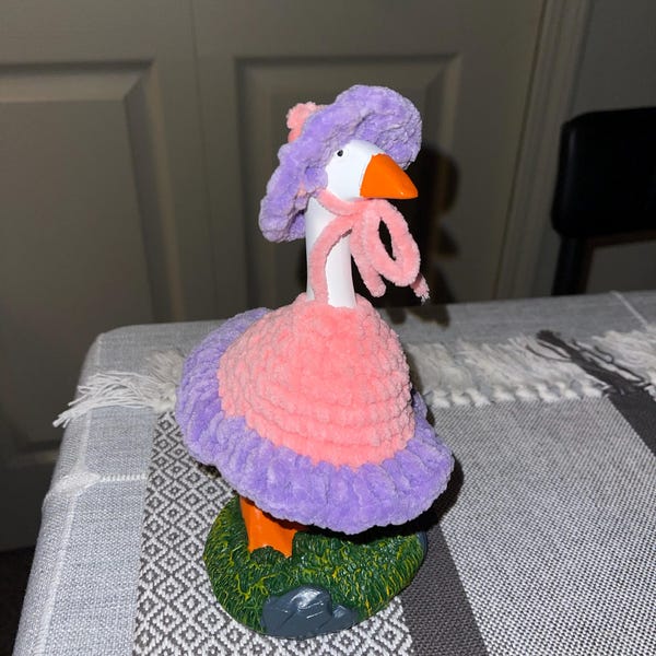 Crochet 7" Desk Goose Bee Outfit | Desk Pet | Mini Porch Goose | Desk ...
