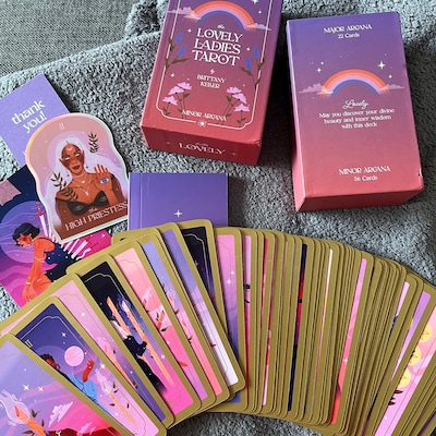 Lovely Ladies Tarot Deck - Etsy