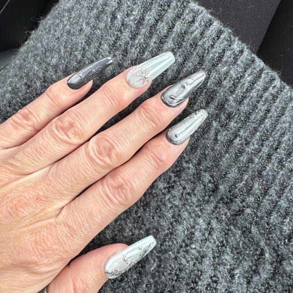 Liquid Metal Nails/silver Star Nails/black Cat Eye Nails/galaxy Gel ...