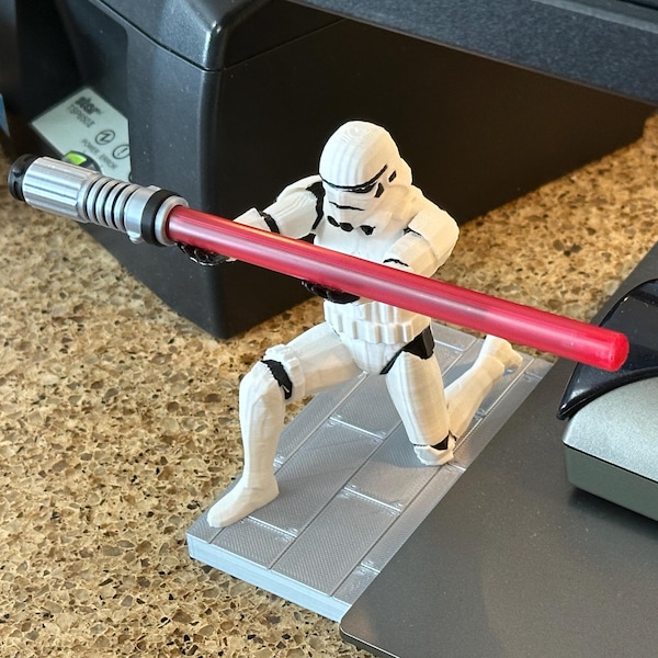 Stormtrooper Pen Holder | Star Wars Desk Toy | 3D Printed Collectible ...