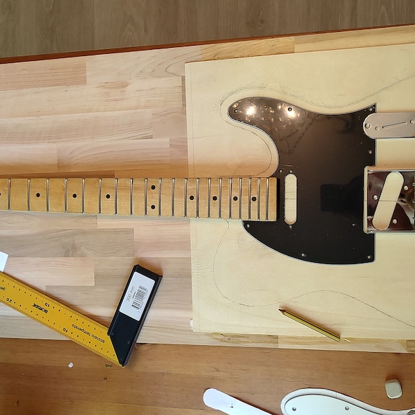 Telecaster Neck, Roasted Flame Maple, 22 Frets, Leveled and Polished, 9 ...