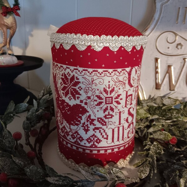 Brenda Gervais Santa Alphabet Pindrum: Cross-stitch on Mocha Linen - Etsy