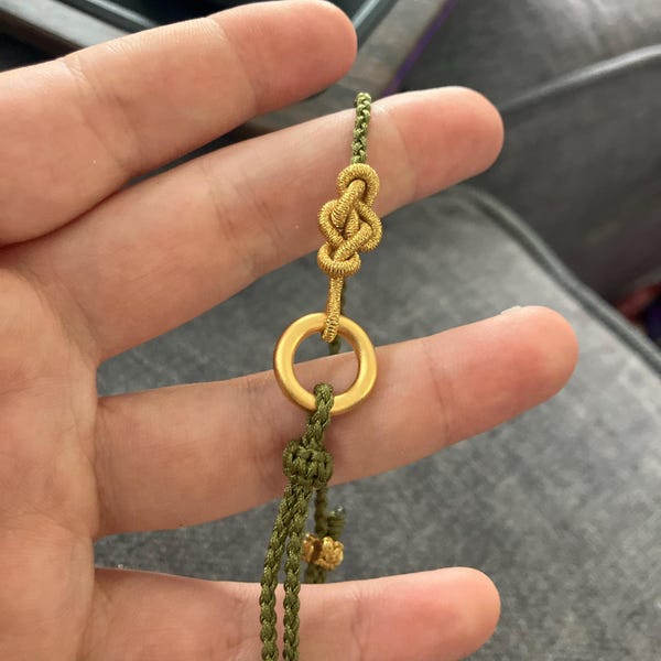 Red String Bracelet, Chinese Knot Bracelet, Gold Plated Circle Peace ...