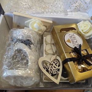 Luxury Bride and Groom Gift/couples Gift/wedding Hamper/pamper Hamper ...