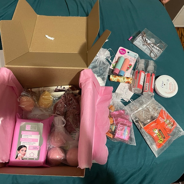 Preppy Pink Gift / for Her / Southern Gifts / Punchy Beauty Package ...