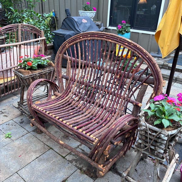 Two Handmade Bentwood Twig Willow Chairs Rústico Style Shipping ...