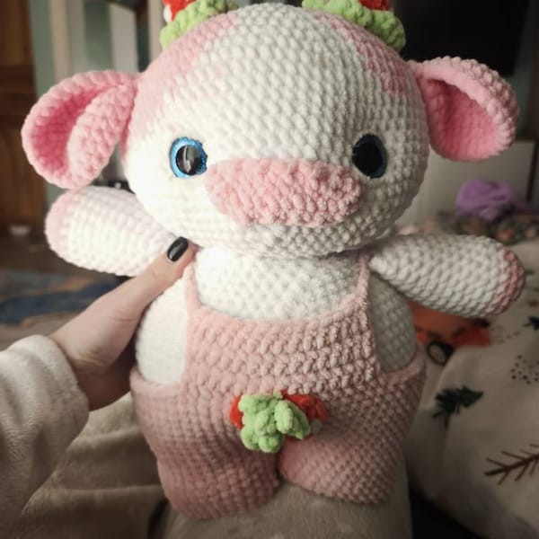 Jumbo Strawberry Cow Pattern | Crochet Amigurumi PDF - Etsy