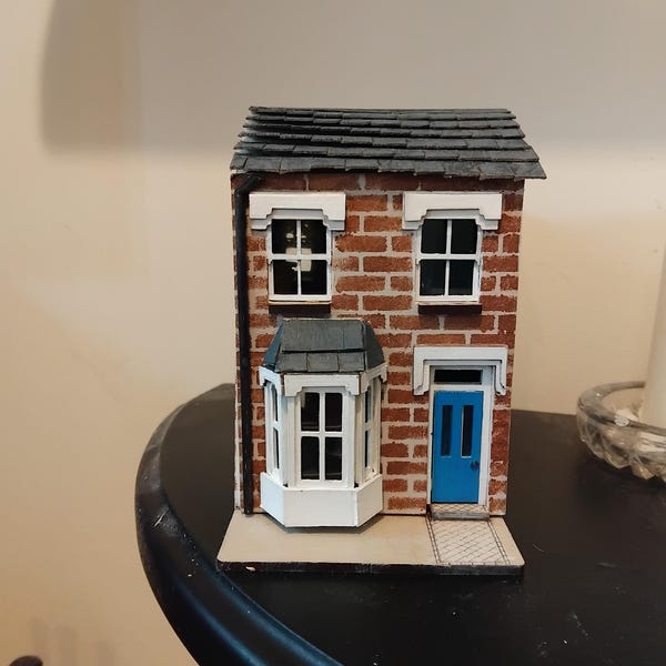 1:48th Sandy Cove Cottage Quarter Scale Wood Miniature Kit Model ...