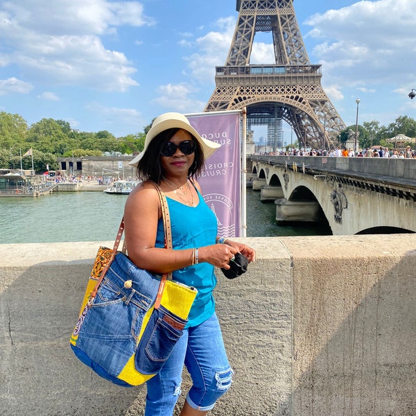 Sac cabas en jeans recyclés, chute wax et jute rouge, anses cuir-jeans ...