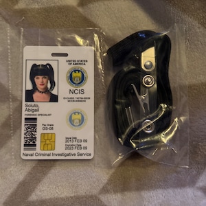 CDC First Response Novelty ID Badge Prop Dead Zombie Costume - Etsy