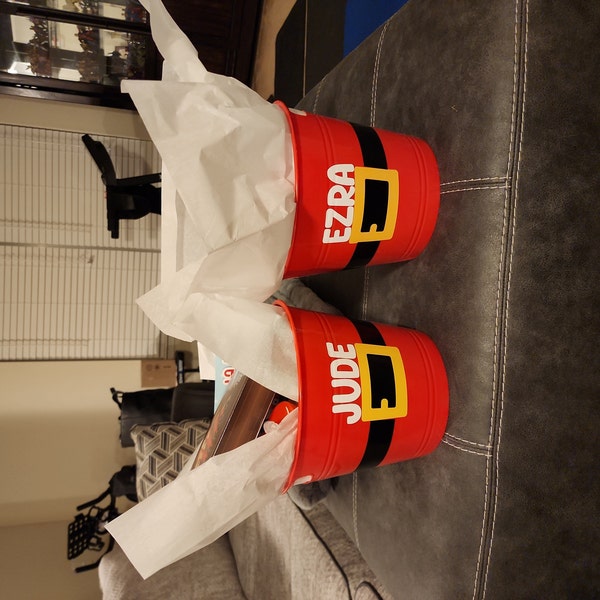 Pre-filled Santa Belt Buckets - Easy & Fun Christmas Gift to Mail to ...