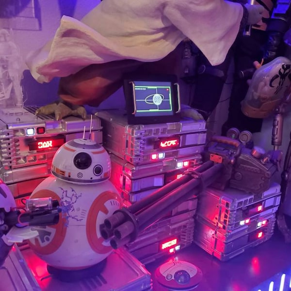 Tactical HUD - 8-inch - Animated Digital Display - Star Wars Inspired ...