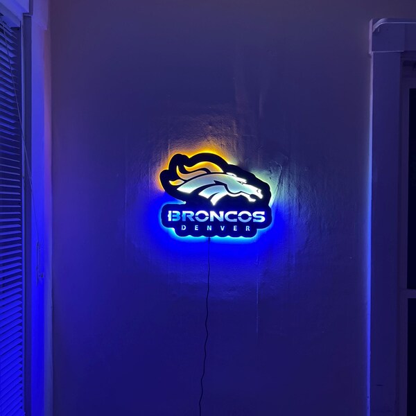 Chicago Cubs LED Lighted Sign, Baseball Team Emblem Illuminated Wall ...