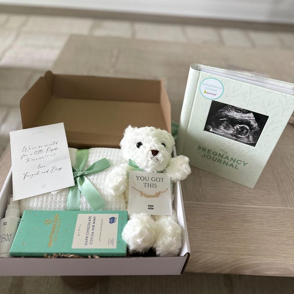 First Pregnancy Gift Box, Expecting Mom Gift Basket, New Mom Gift ...