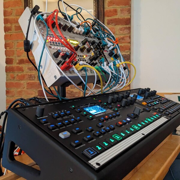 TRIPLE Side-by-side Digitakt / Syntakt / Digitone / Heat Stand ...