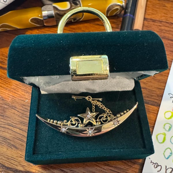 Fantastic Unusual Antique English Hallmarked 375 9ct Gold Engraved ...
