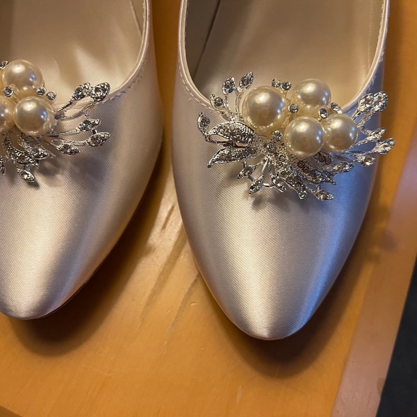 Bridal Shoe Clips Pearl Crystal Rhinestone Shoe Clips Wedding Party ...