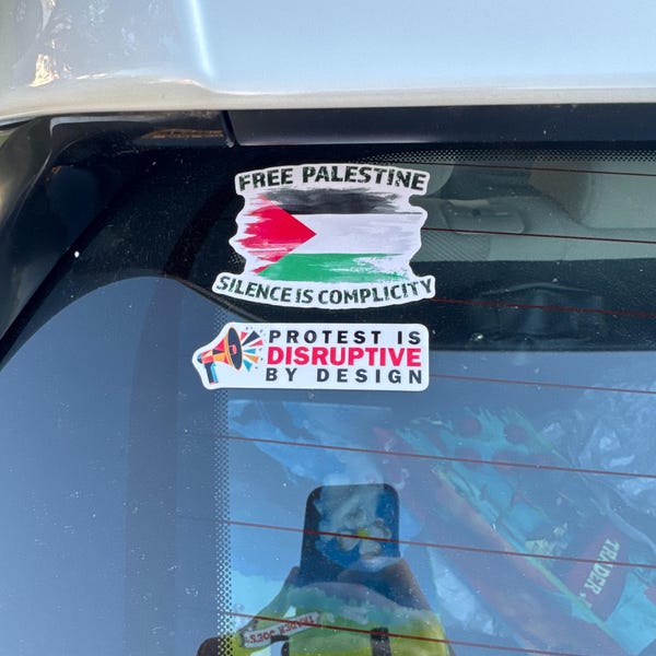 What We Do in the Shadows Vinyl Sticker - Laszlo & Nadja Bats - Nadja's ...