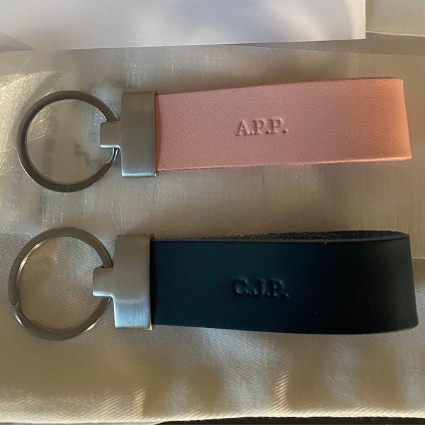 PERSONALISED LEATHER KEYCHAIN. Custom Leather Keychain. Logo Embossing ...