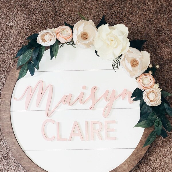 Custom Round Baby Name Sign - Etsy