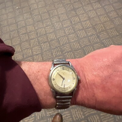 Coleman Quartz Field Watch With New Battery and Original Band. Keeps ...