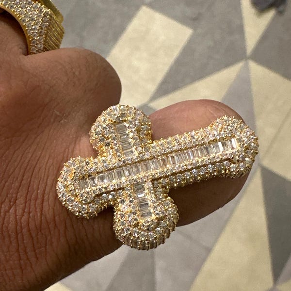 Iced Out Logo Hip Hop Pendant for Men, Iced Out Custom Letter Pendant ...