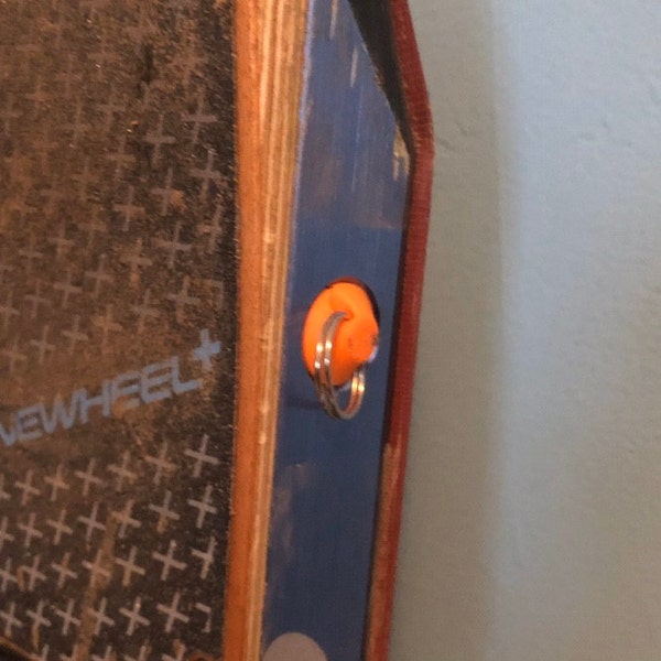 Onewheel Charging Port Protection Plug and Key Ring - Etsy