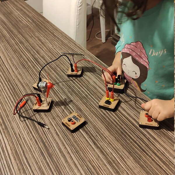 Introduction to Coding Experiment Kit for Kids | STEM + DIY ...