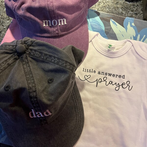 Mom and Dad Baseball Caps, Pregnancy Announcement Hats, Set of 2 ...