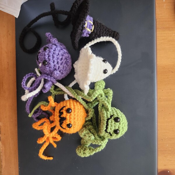 Crochet Halloween Finger Puppets Pattern – PDF Amigurumi Ghost, Pumpkin ...