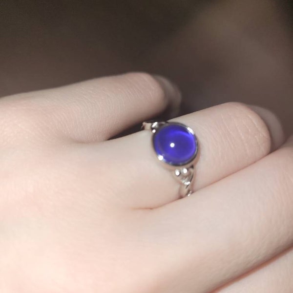 Sterling Silver Mood Ring Changes Colors Indicating Your Mood, Little ...