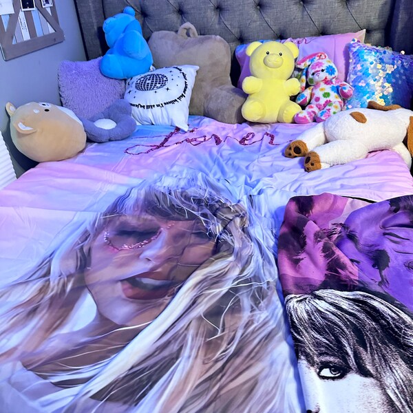 BOO Ghost Halloween Duvet Cover, Black & White Spooky Duvet Cover ...