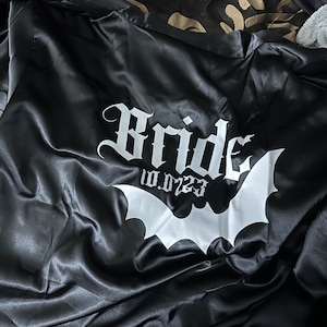 Bridal Bats Robe Bridesmaid Robes Gothic Bridal Partygothic - Etsy