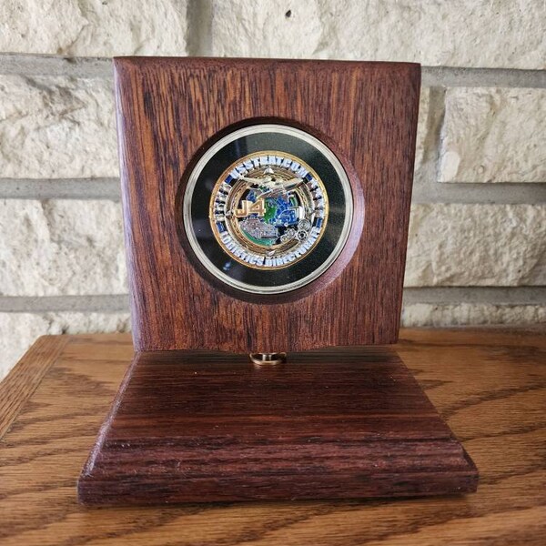 Military Challenge Coin Rotating Display Case, Commemorative Coin Gift ...
