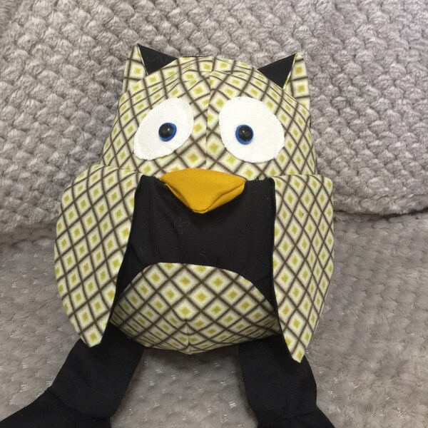 Scrappy Hoot Owl - Stuffed Animal Bird Sewing Pattern & Tutorial ...