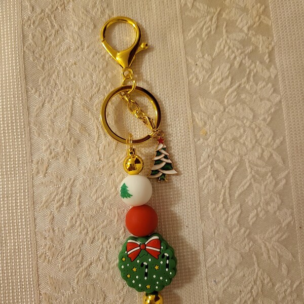 Christmas Keychains/holiday Keychains/beaded Christmas Keychain - Etsy
