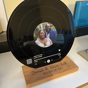 Personalised Record Display Wedding Couple Print Mr and Mrs Gift ...