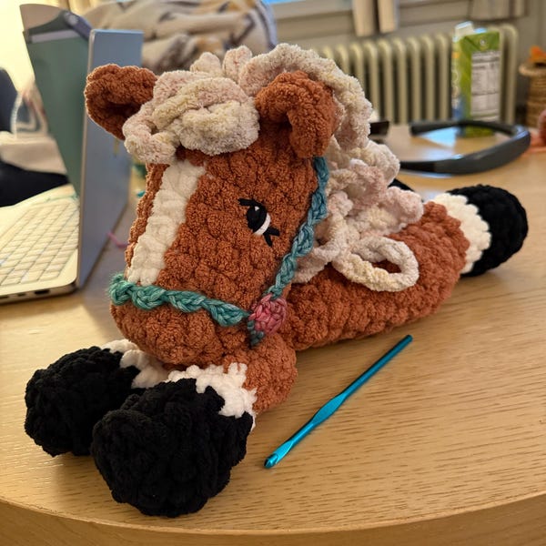 Paylin the Pony SNUGGLER Crochet Pattern | No Sew Low Sew Crochet ...