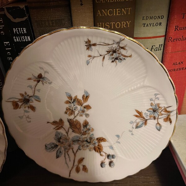 Vintage Tobacco Leaf Pattern Porcelain by Toyo 1988 in the Fleury ...