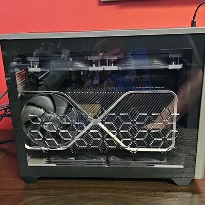 Hyte Y60 Custom Vented Side Panel - Etsy