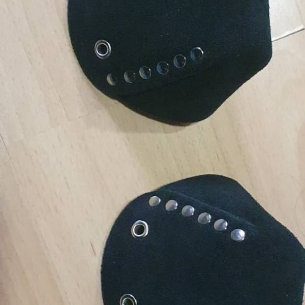 Black Suede Roller Skate Toe Caps / Toe Guards pair by ROLLERSTUFF - Etsy