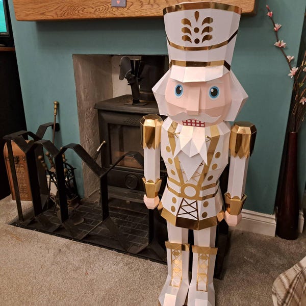 Low Poly Nutcracker,papercraft Nutcracker, PDF Template, Paper ...