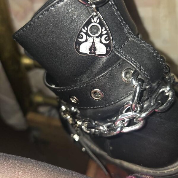 Goth Heart Charm - Shoes Charm - Boot Charms (dr Martens Style) Grunge ...