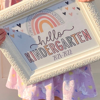 Boho Rainbow Hello Kindergarten Sign, First Day of Kindergarten Girl ...