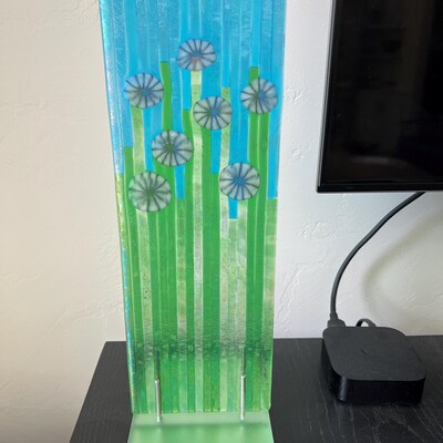 Aqua Wire Fused Glass Display Stand Small - Etsy