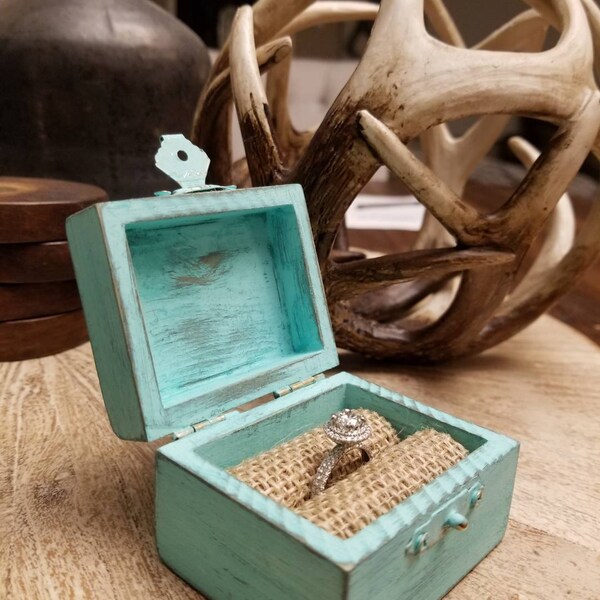 Mint Engagement Ring Box, Shabby Chic Wedding Ring Box, Rustic Pillow ...